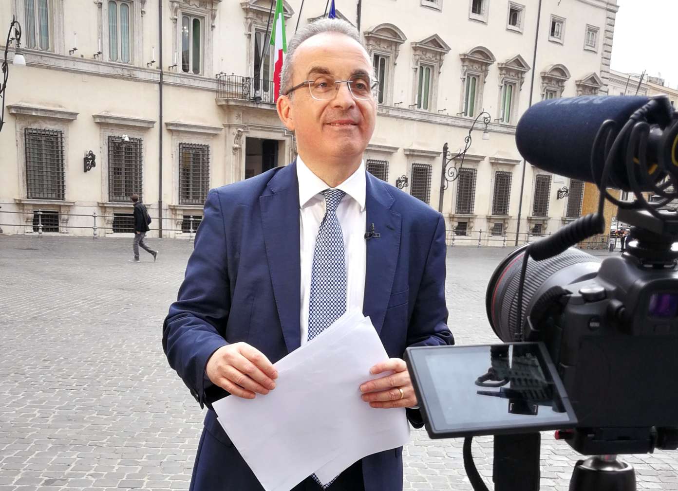 INTERVISTA - Presutto (M5S): “Emendamento salva solo deMa, a Napoli non ...