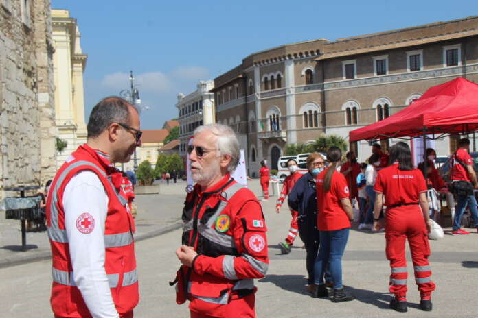 Croce Rossa in piazza per sensibilizzare manovre di primo soccorso e ...