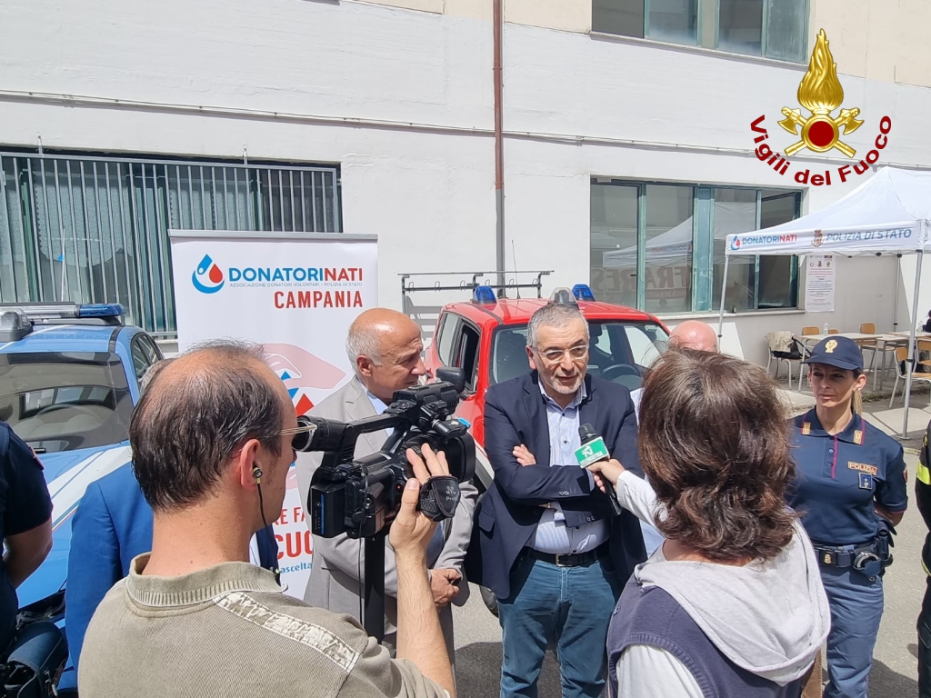 FOTO/ Donare il sangue salva vite: Polizia e Vigili in campo FOTO/ Donare il sangue salva vite: Polizia e Vigili in campo